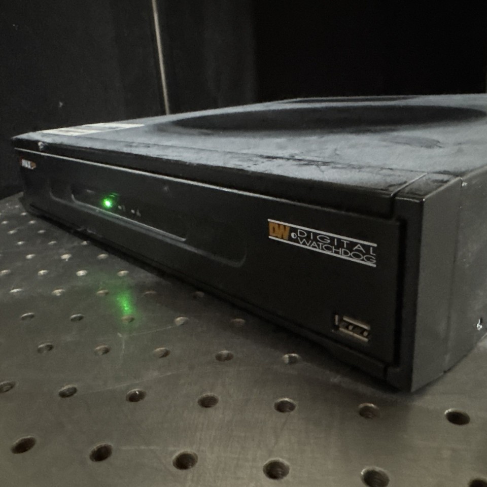 Digital Watchdog DW-VF16 VMAX Flex 16-Channel Digital Video Recorder ...