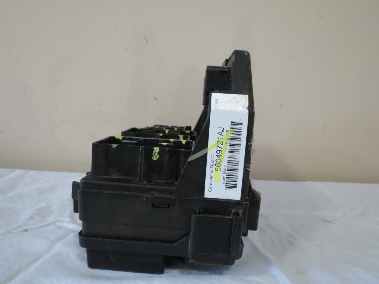 2007 07 Dodge Nitro TIPM Integrated Power Module Fuse Box OEM TEMIC ...