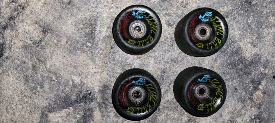 80s OG Powell Peralta Tony Hawk Claw skateboard-Slime Balls 95 -Thunder ...