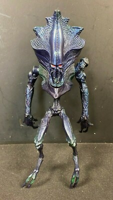 1996 TRENDMASTERS 'INDEPENDENCE DAY' *ID4 SHOCK TROOPER* ACTION FIGURE ...