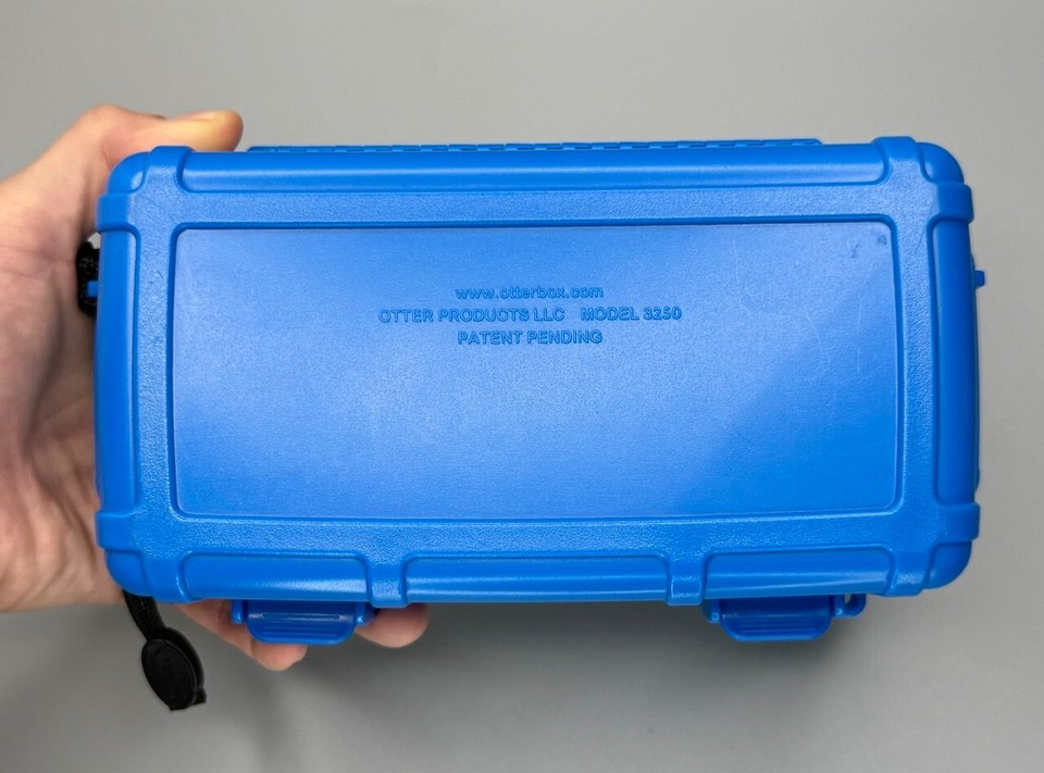 ⭕️ NEW MISCO PALM ABBE PA202 DIGITAL REFRACTOMETER IN OTTERBOX CASE USA ...