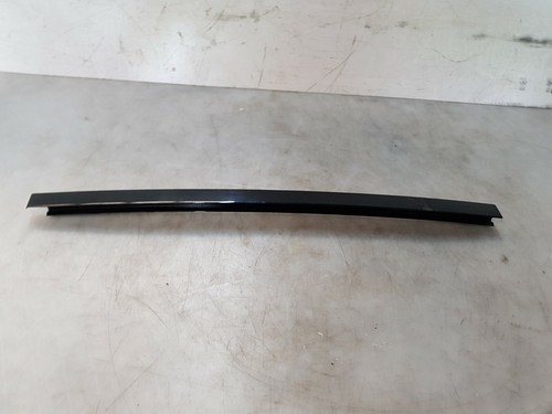 2015 MERCEDES GL X166 PASSENGER SIDE REAR WINDOW PILLAR GUIDE TRIM ...