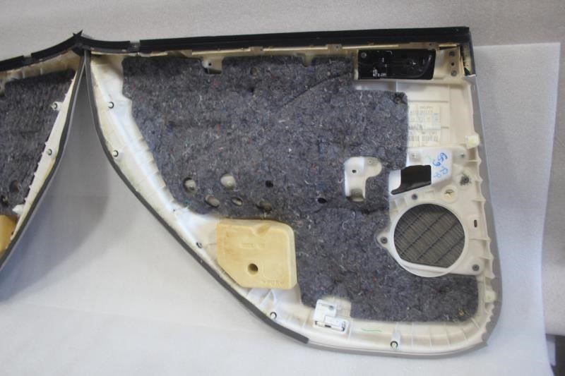 2002 2003 2004 2005 2006 LEXUS ES300 ES330 LEFT RIGHT REAR DOOR TRIM ...
