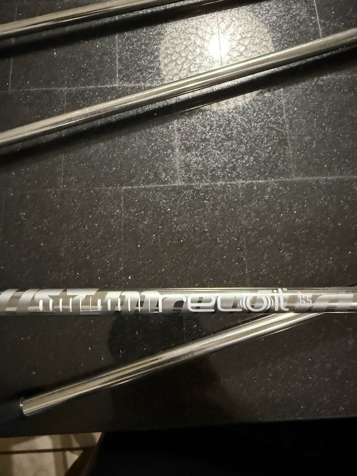 Titleist t100s 2019 Iron Set 4-PW Recoil Graphite Stiff Very Good Condition! | eBay