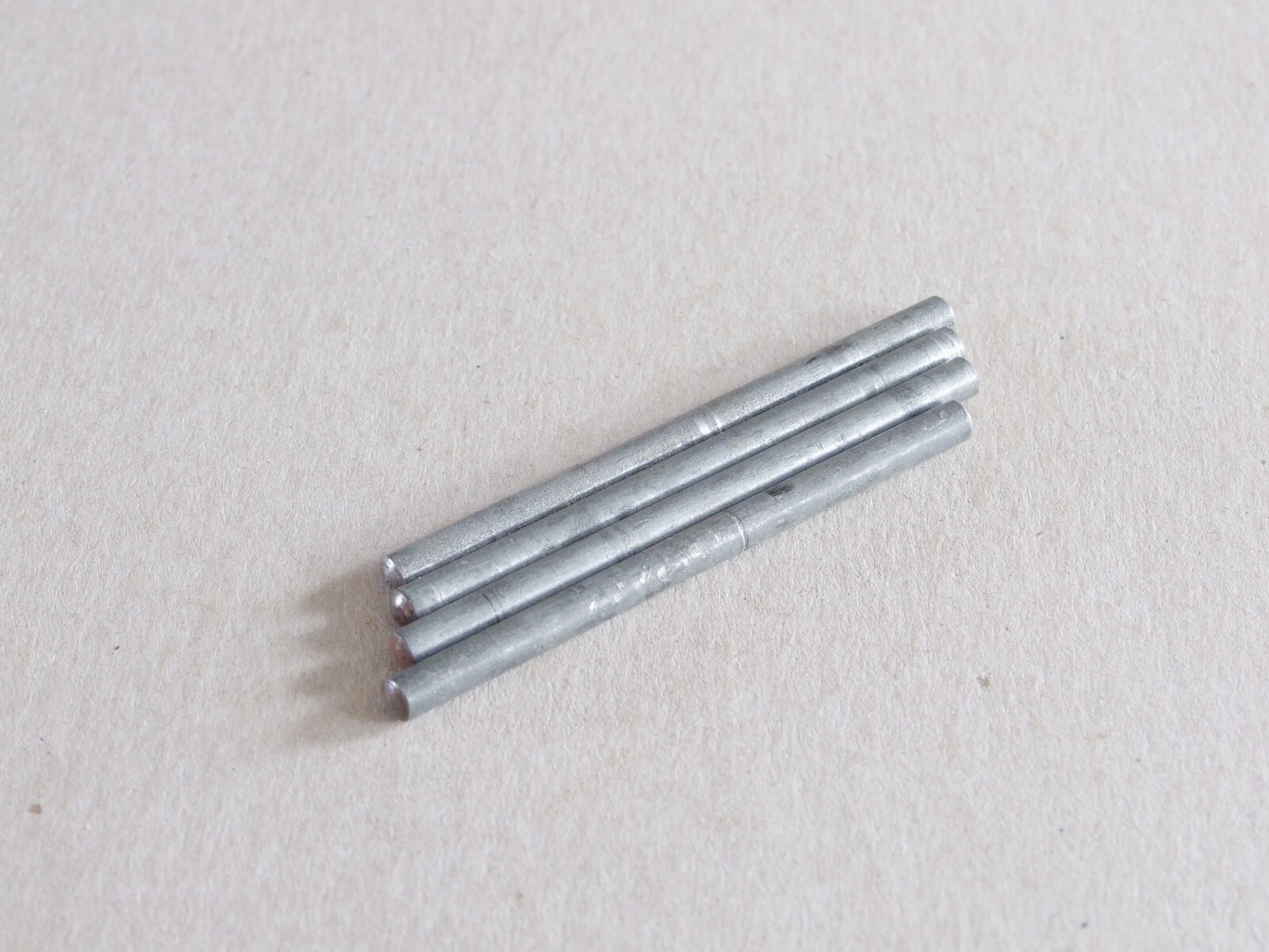 4 Meccano 2 1/2 Inch Axle Rods Part 16a | eBay