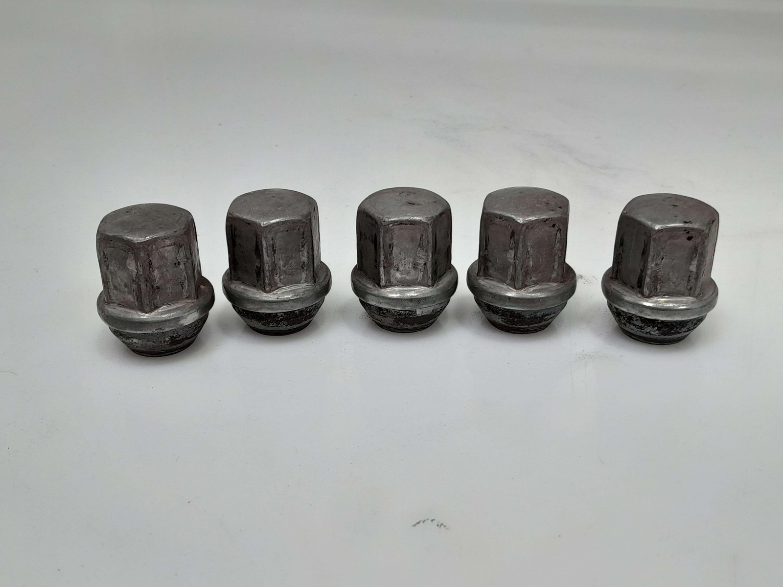 GM Wheel Lug Nuts - 5 Fits Corvette Camaro CTS ATS XT4 OEM 9597846 | eBay