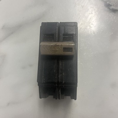 Circuit Breakers - Und Lab Inc