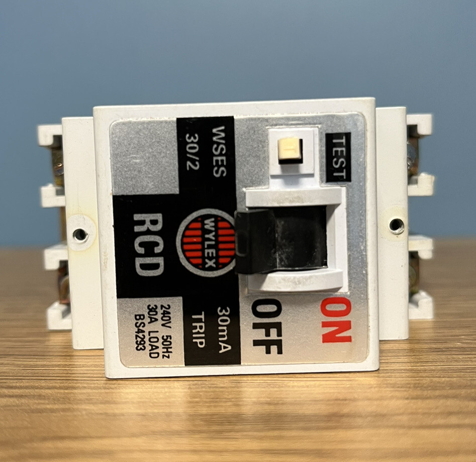 WYLEX WSES 30/2 30 AMP 30mA TRIP BS4293 DP 240V 30a LOAD RCD RCB RCCB ...