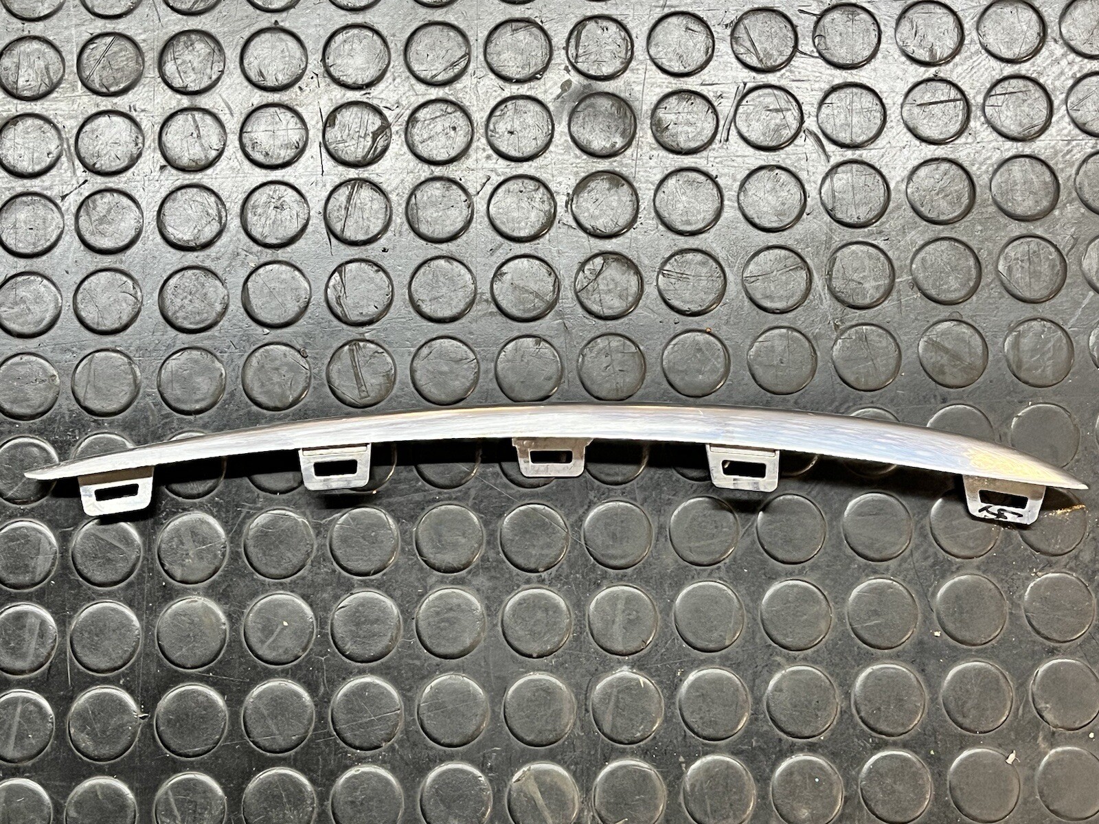 GENUINE MERCEDES GLE W167 FRONT RIGHT BUMPER TRIM CHROME A1678858303 ...