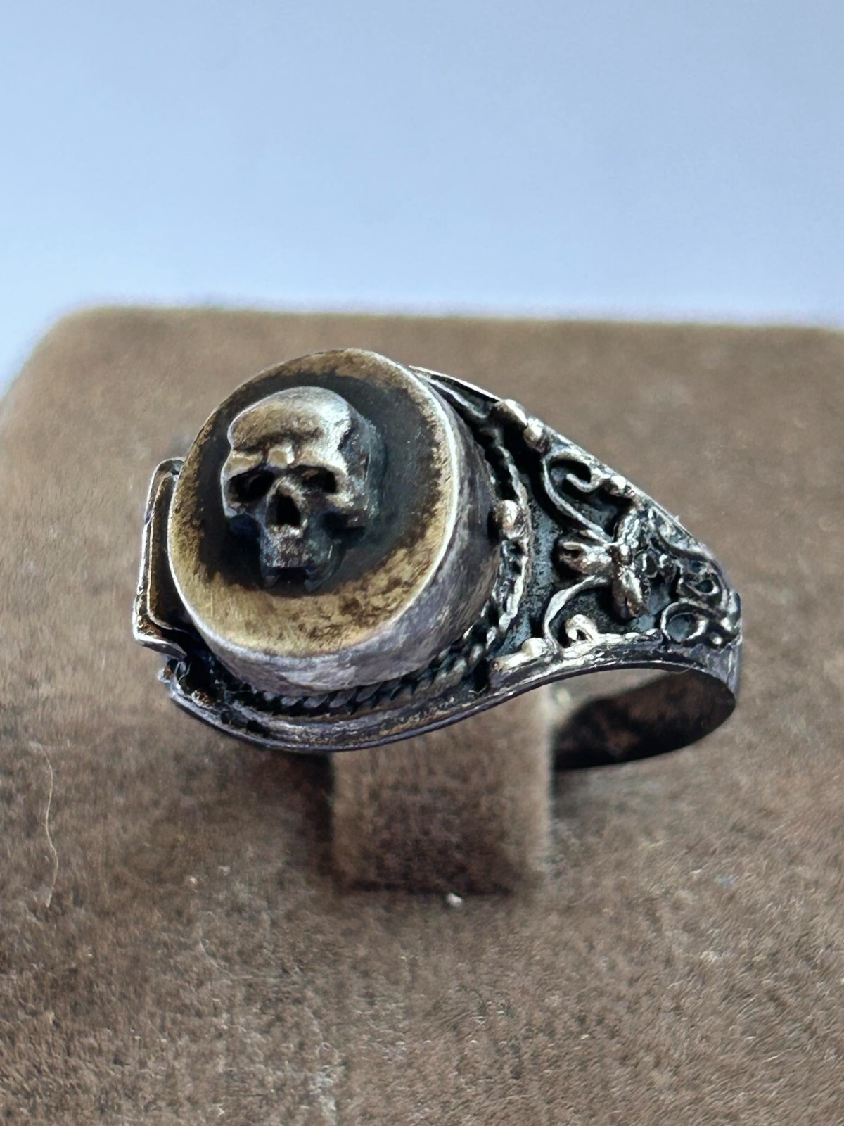Antique 'Memento Mori' 19th Century Poison Skull Silv… - Gem
