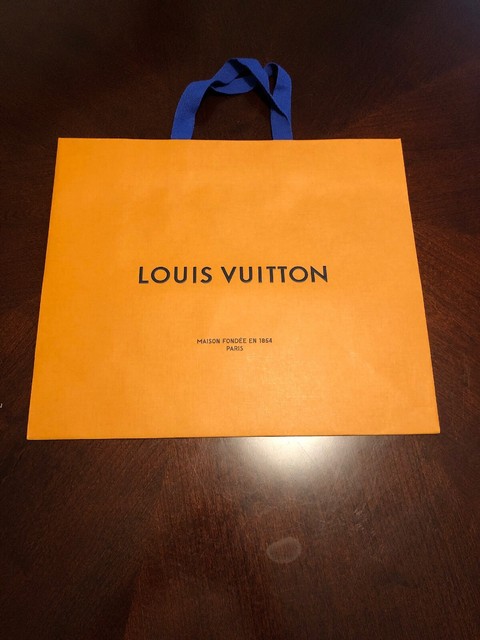 Louis Vuitton New Paper Bag | semashow.com