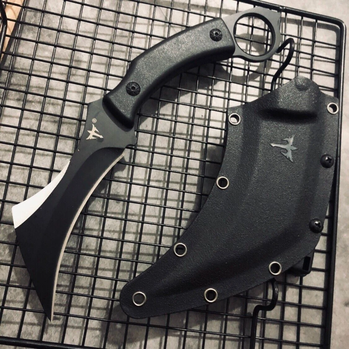 Emerson Fixed Karambit