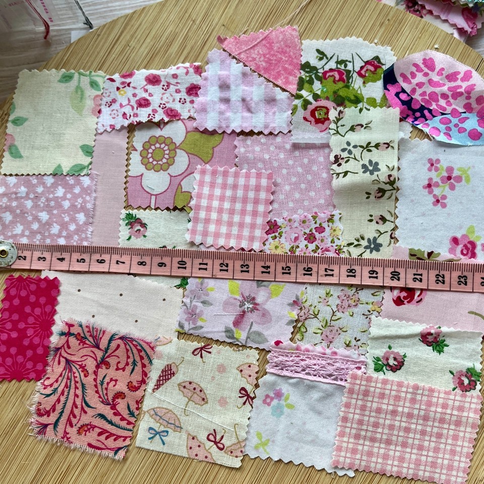 Small Bundle 25 Pink Assorted Fabric Crumbs Clusters Snippets Collage ...