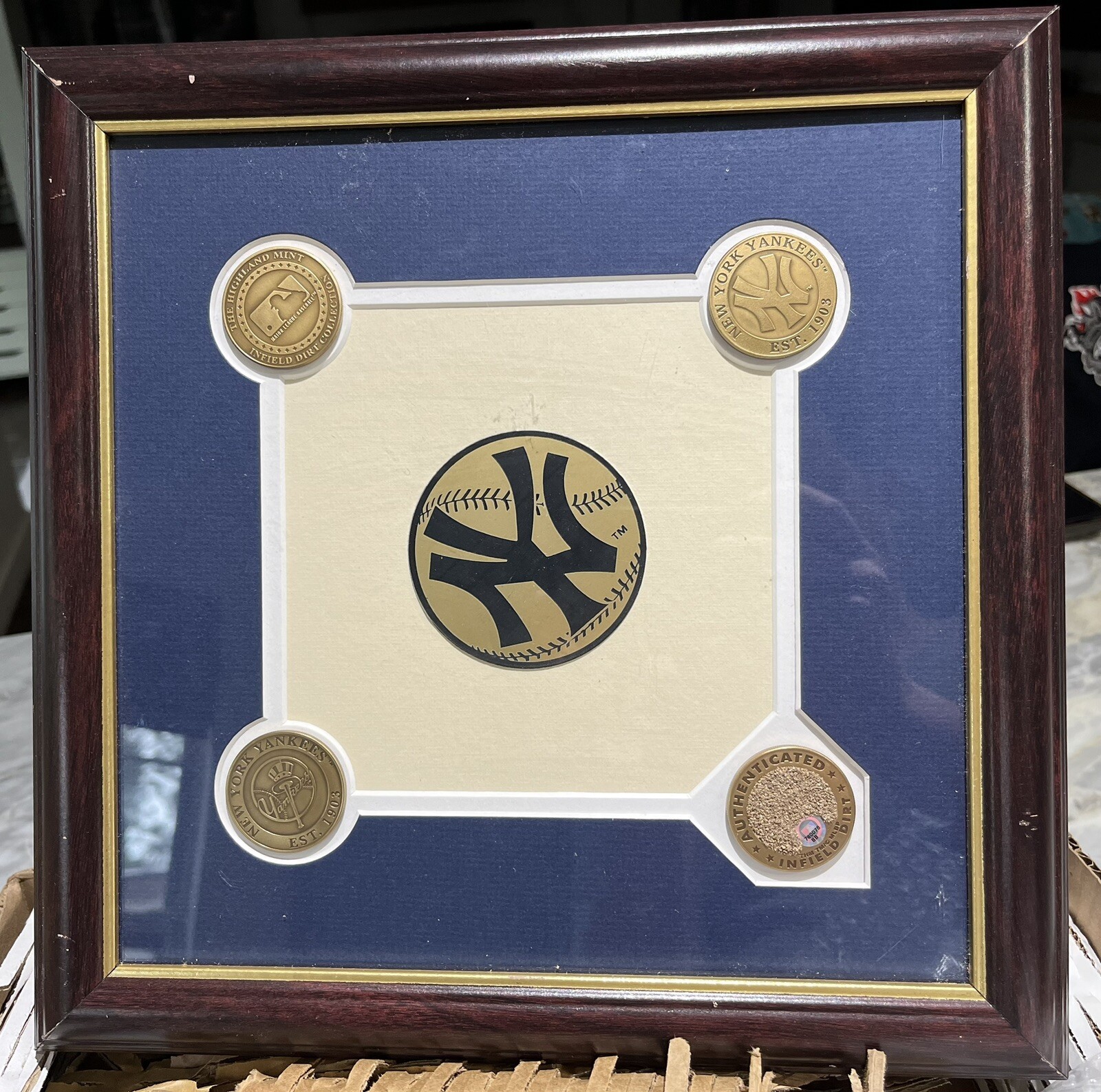 NY Yankees plaque with authenticated infield dirt coin - Numbered ...