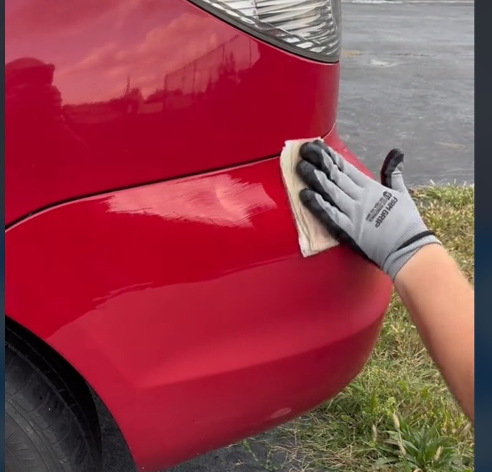 Shiny Car Stuff Amazing Car Detailing Self-Leveling High Gloss Clear ...