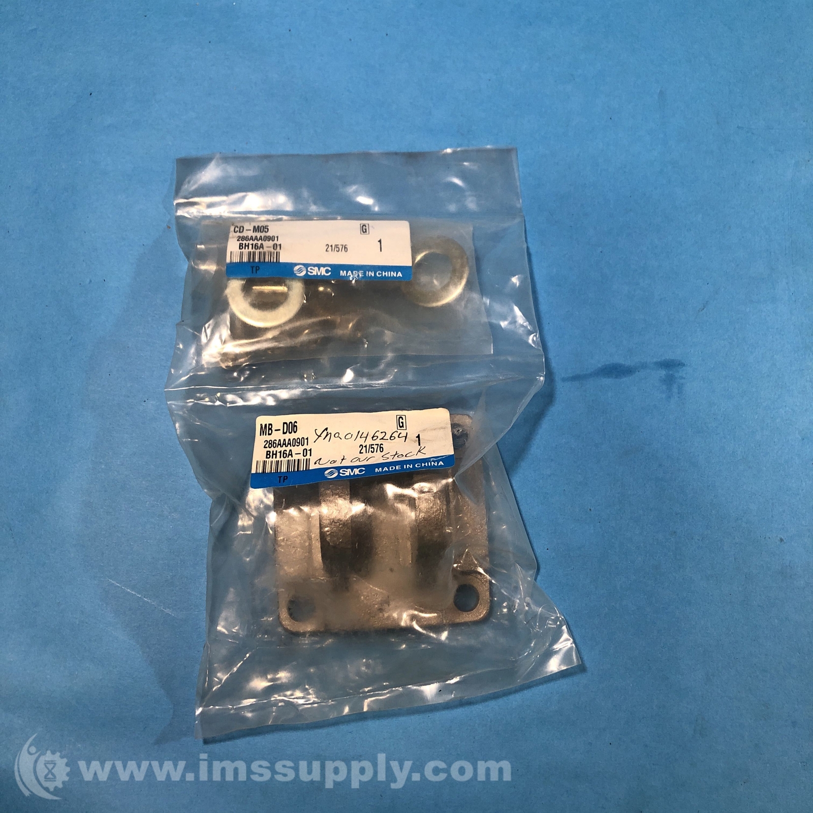SMC Mb-d06 Double Clevis Bracket for 63mm for sale online | eBay