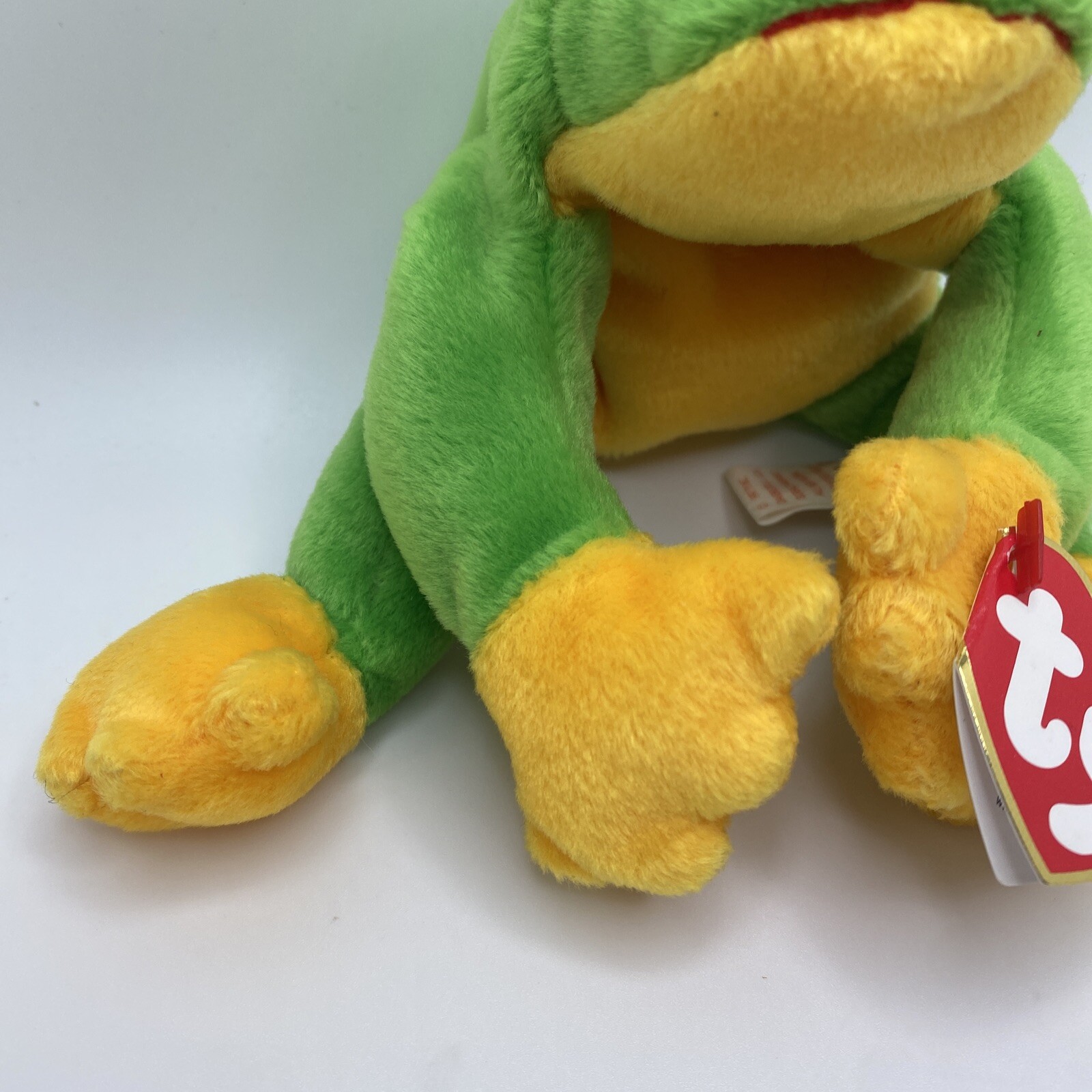 Ty Beanie Babie Green and Yellow 8in smoochy Frog - 4039 for sale ...