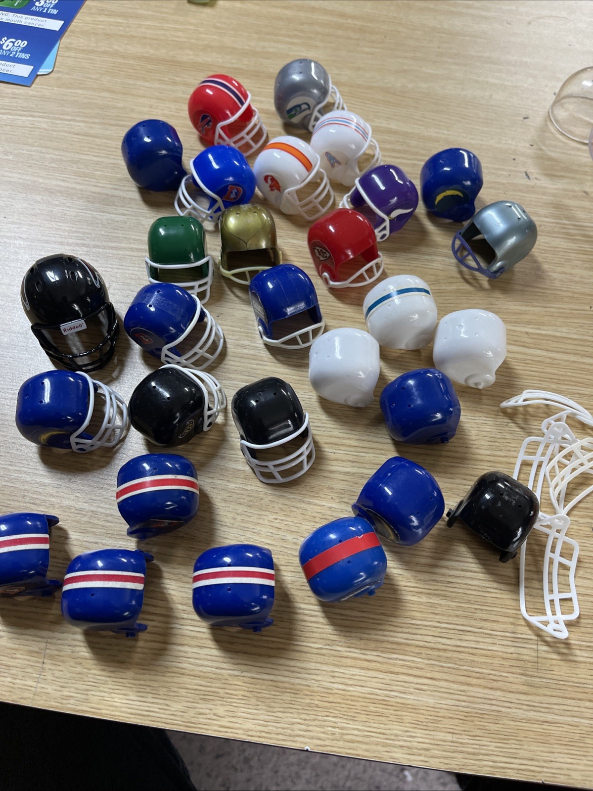 Lot of 29 Vintage NFL/AFL Mini Gumball Football Helmets | eBay