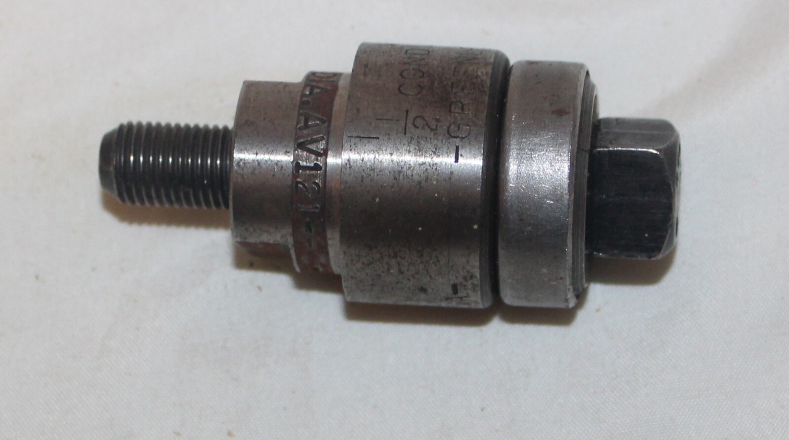 Greenlee Chassis Punch 1/2 CONDUIT 7/8" AV-122 | eBay