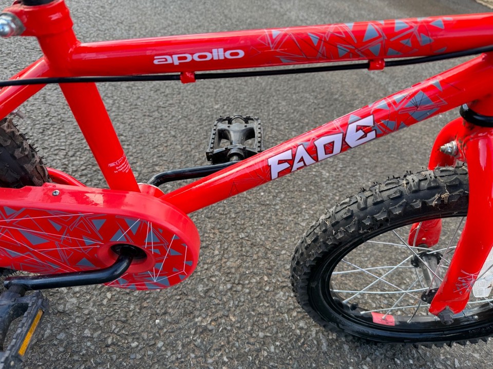 Apollo Fade 16" Kids Bike - Red | eBay UK