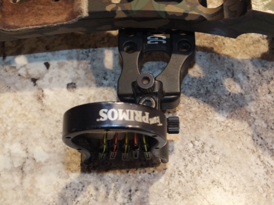 Mathews MQ32 Solo Cam 70# W/ Spott Hogg Primo 5 Pin & Q32 Arrow Web ...