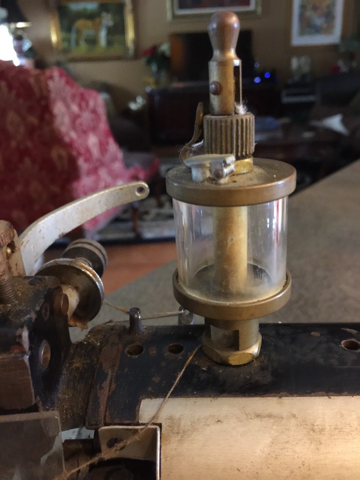 Antique MERROW SEWING MACHINE Co. #60-D3B #142528 Commercial INDUSTRIAL ...