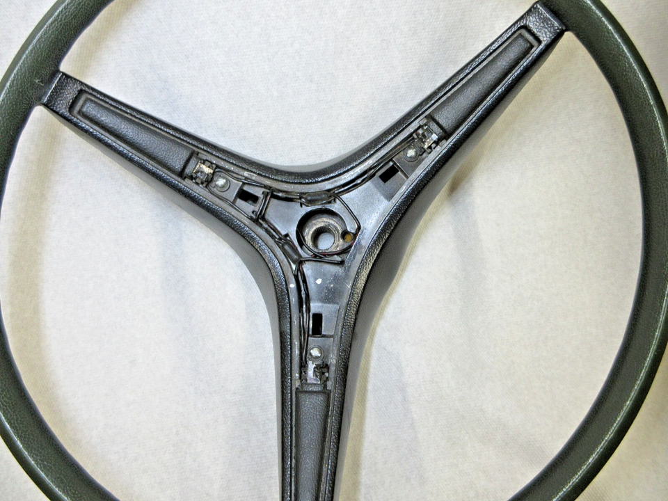 1971 72 73 1974 DODGE CHARGER DART PLYMOUTH DUSTER STEERING WHEEL ...