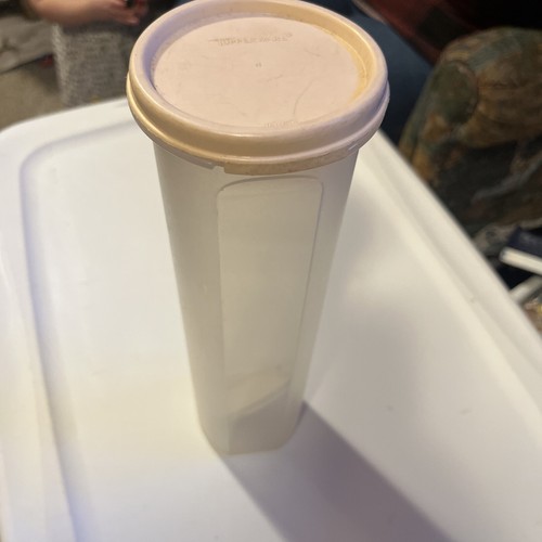 Tupperware Spaghetti Container Keeper 1661-1 w/ Pink Lid 1607-11 1662-5 ...