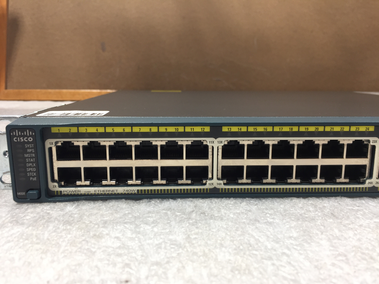 Cisco Catalyst 2960-S Series PoE+ WS-C2960S-48FPS-L V03 Gigabit ...