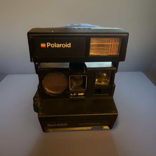 Vintage Polaroid Sun 660 Autofocus SE Instant Camera W/ Strap. Untested ...