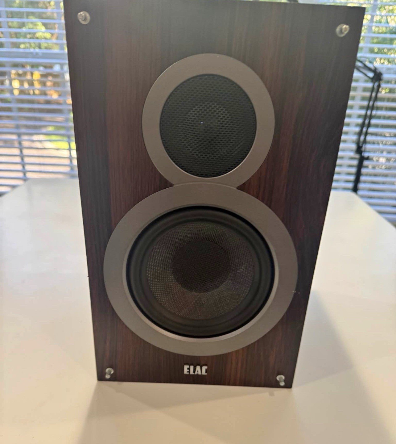 (1) Elac Debut DB61-WN B6 Bookshelf Speaker 6.5" Woofer Andrew Jones ...
