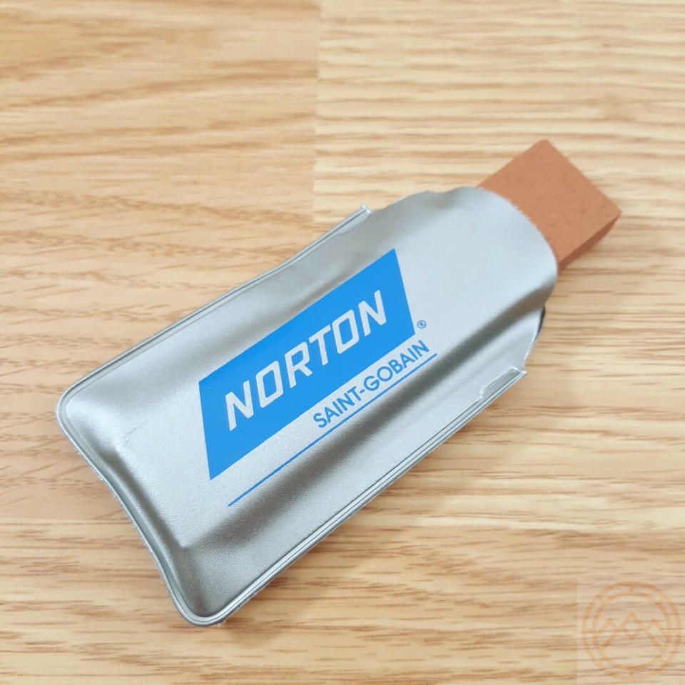 Norton Small Sportsman Fine Grit Pocket Stone Measures 3" x 7/8" x 3/8 ...