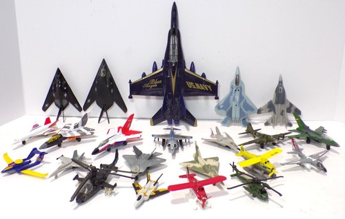 Die-Cast Aircraft Planes/Helicopters/Jets w Maisto Matchbox - Lot of 20 ...