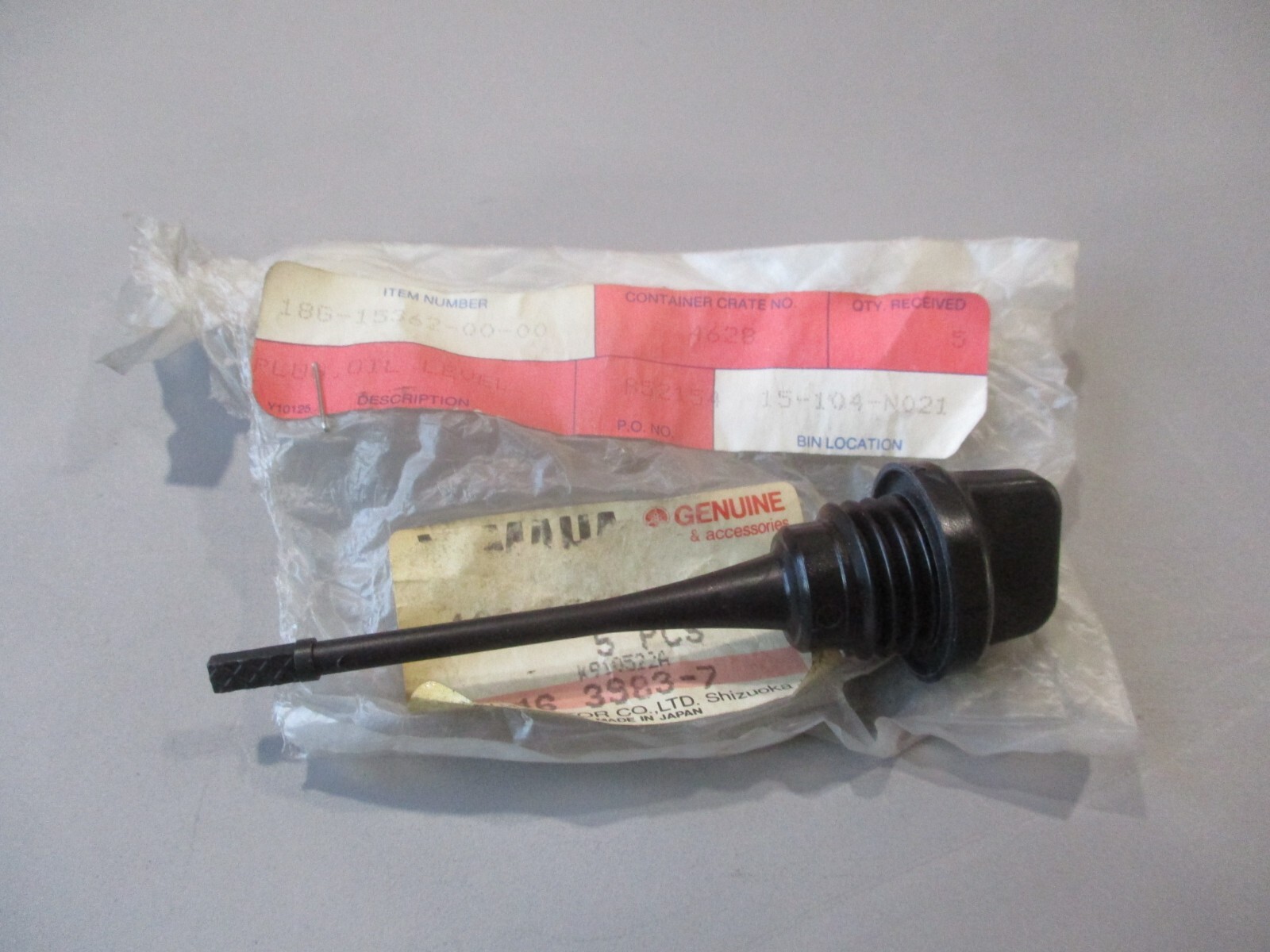 NOS Yamaha OEM Oil Level Plug 1980 DT175 18G-15362-00 | eBay