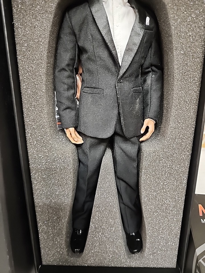 2013 DID M16 Agent 1:6 Scale James Bond Figure | eBay