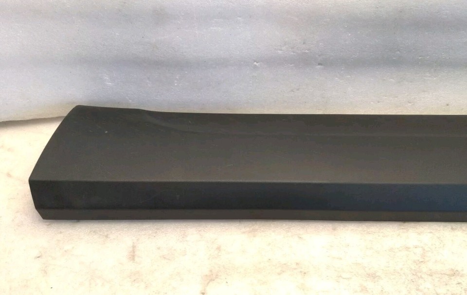 Rivian R1T R1S Front RH Door Moulding Cladding PT00000328-J OEM | eBay