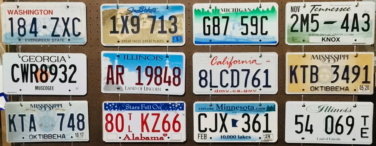 Large lot of 12 old colorful license plates - bulk - many states - low ...