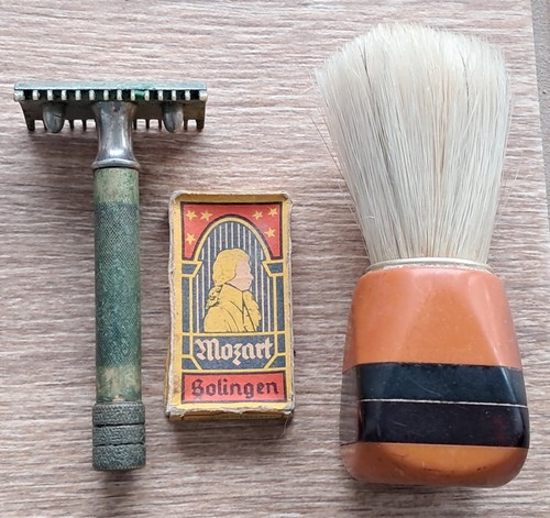 WW2 GERMAN safety razor ROTBART + blades +brush War Relic Rare | eBay