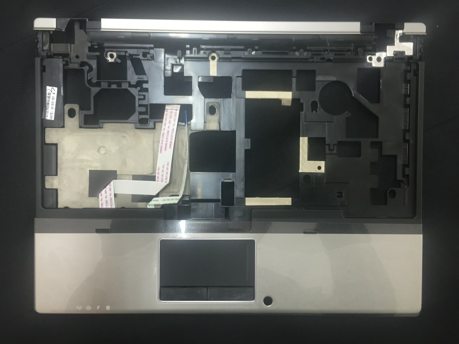HP EliteBook 2540p Laptop Palmrest Touchpad 598802-001 for sale online ...