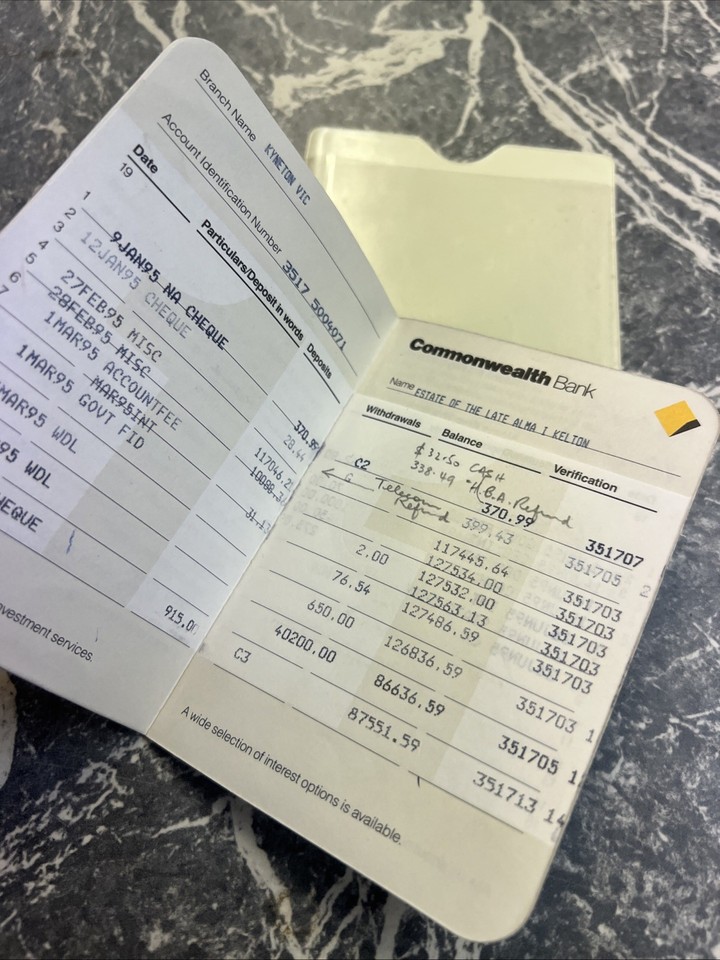 VINTAGE PASSBOOK COMMONWEALTH SAVINGS BANK 1990s BOOK MELBOURNE | eBay