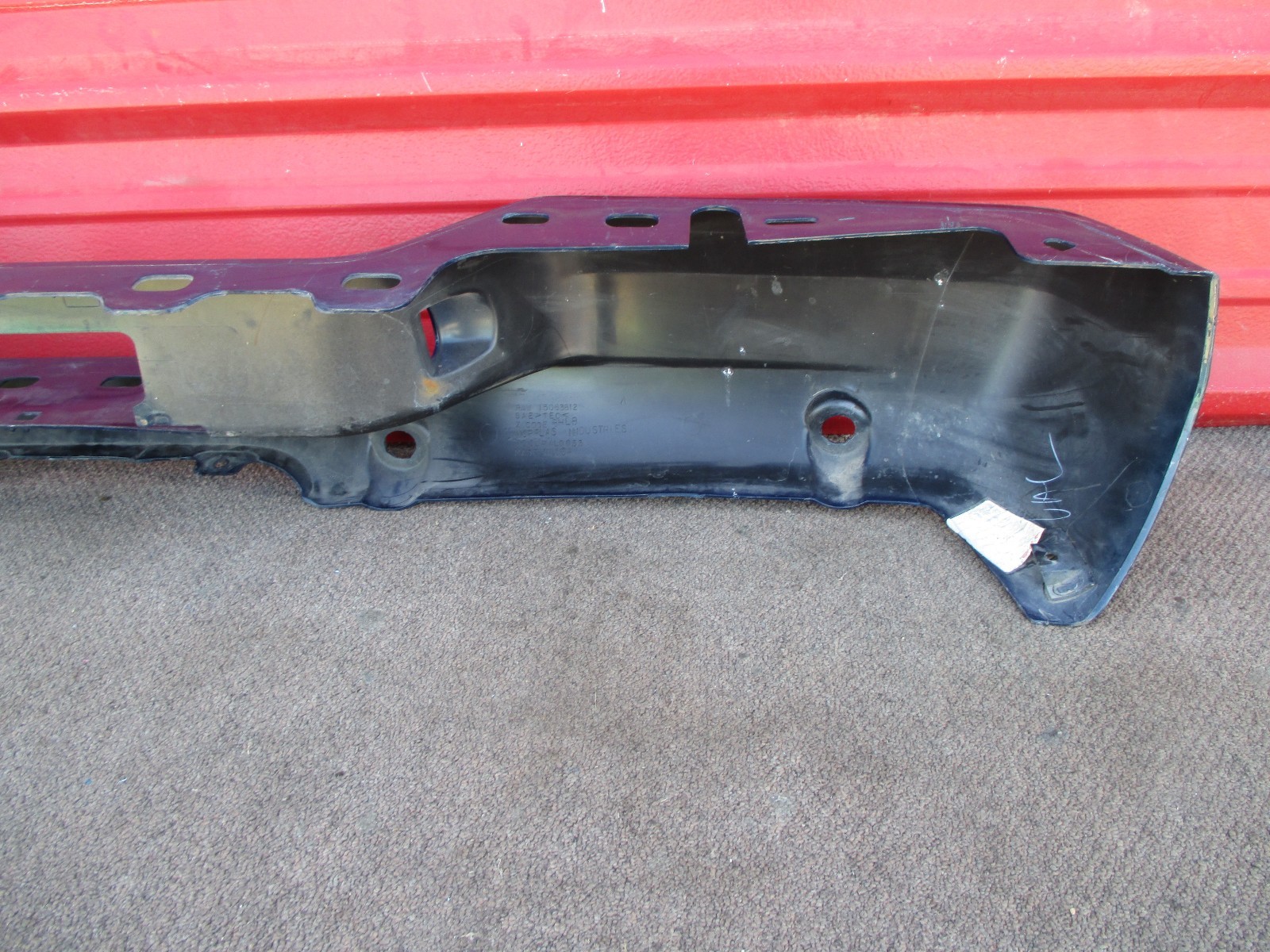 02 03 04 05 06 CADILLAC ESCALADE REAR BUMPER OEM 2002 2003 2004 05 06 ...
