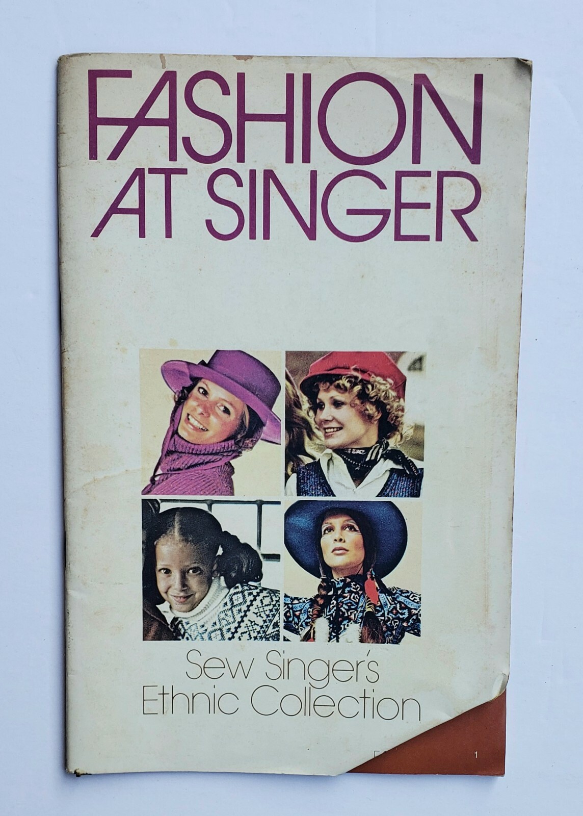 VINTAGE FALL/WINTER 1971 FASHION AT SINGER BOOKLET ~SINGER'S ETHNIC ...