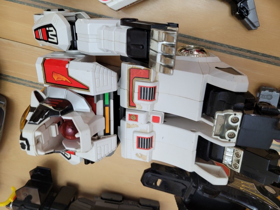 HUGE VINTAGE POWER RANGER FIGURES MEGAZORD VINTAGE AND RECENT | eBay