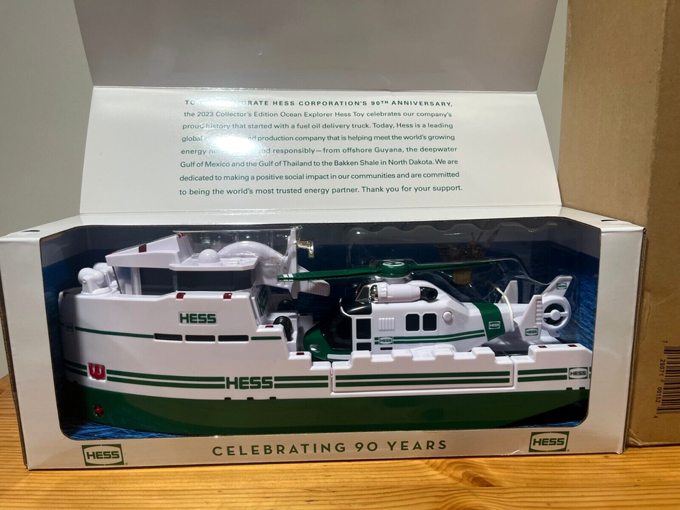 2023 HESS Toy Truck 90TH ANNIVERSARY Collector's Edition OCEAN EXPLORER ...