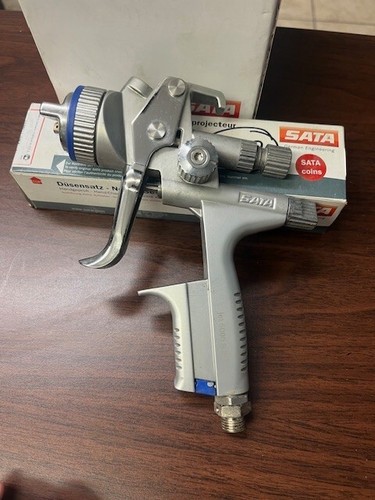 AIR SPRAYER GUN SATA JET 5000 B RP 1,2 W with RPS cups extra Nozzle set ...