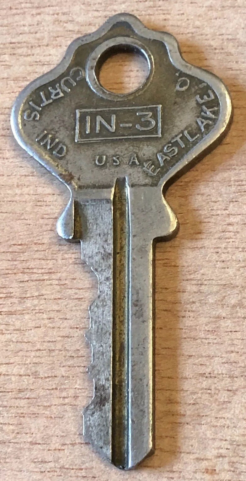 Vintage Curtis Indiana East Lake Key #IN-3 2 1/8in. Long | eBay