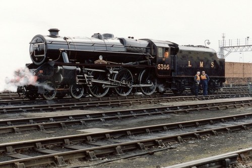 PHOTO LMS BLACK FIVE LOCO NO 5305 ALDERMAN A.E. DRAPER AT LONGSIGHT ...