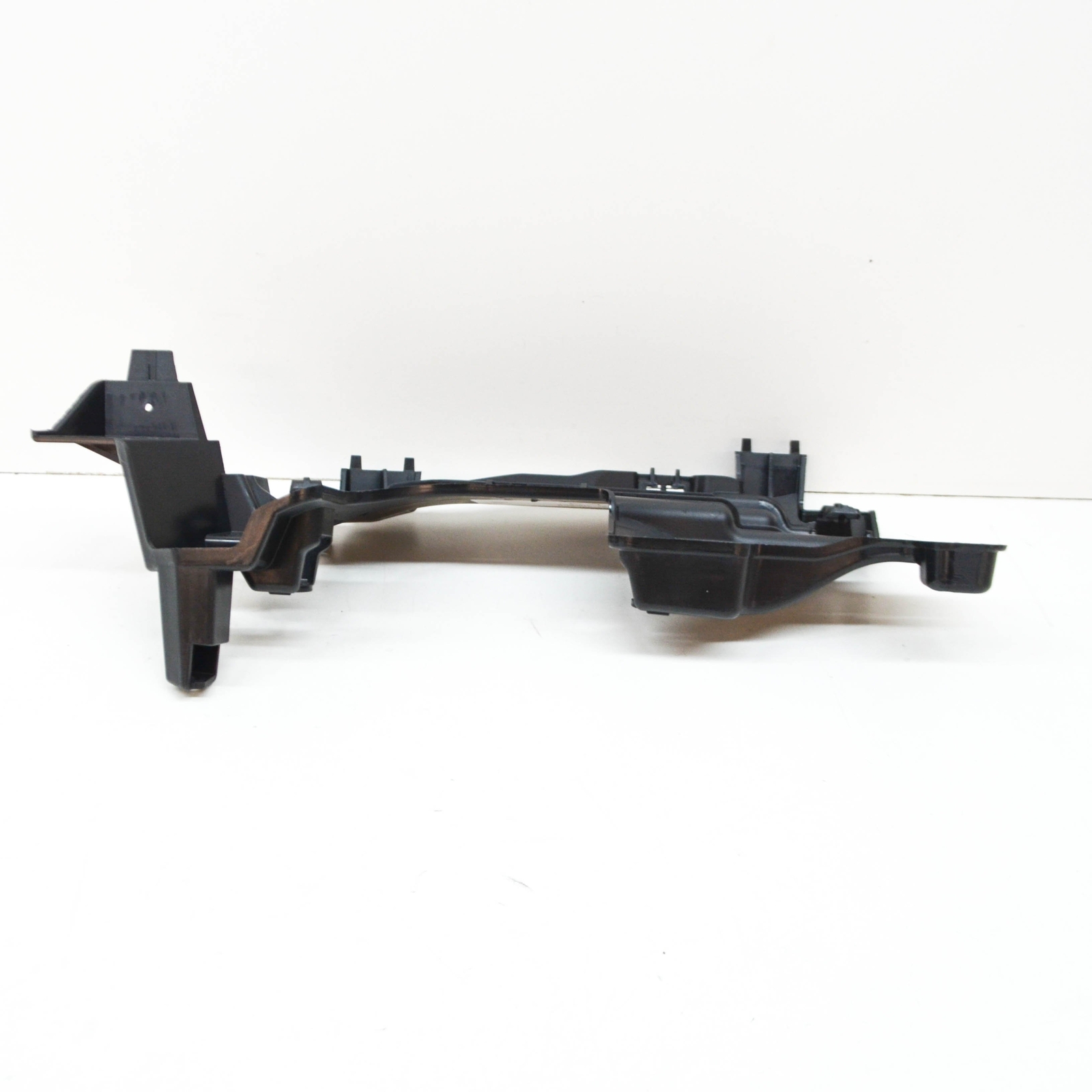 MB GLC-Coupe C253 New Genuine Tailpipe Extension Bracket Right ...