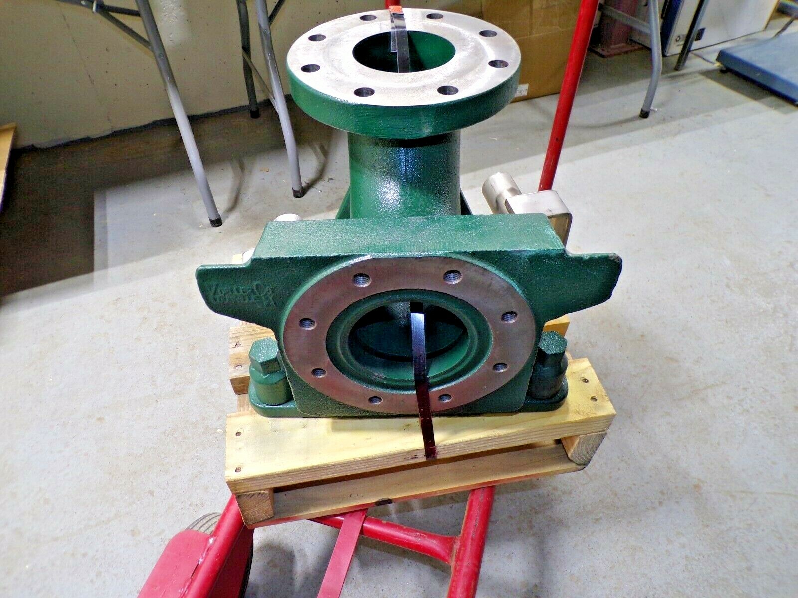 ZOELLER Guide Rail System, 4" vertical, Flanged, 39-0018 | eBay