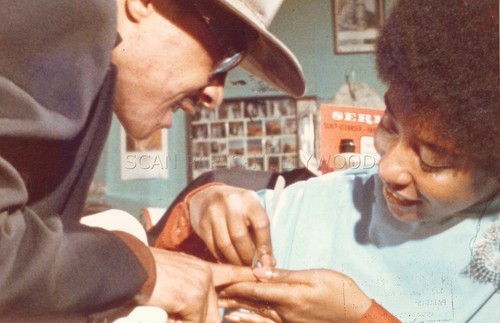JIMMY HUFF ONIKE LEE LE BLUES ENTRE LES DENTS 1973 PHOTO ORIGINAL #3 | eBay